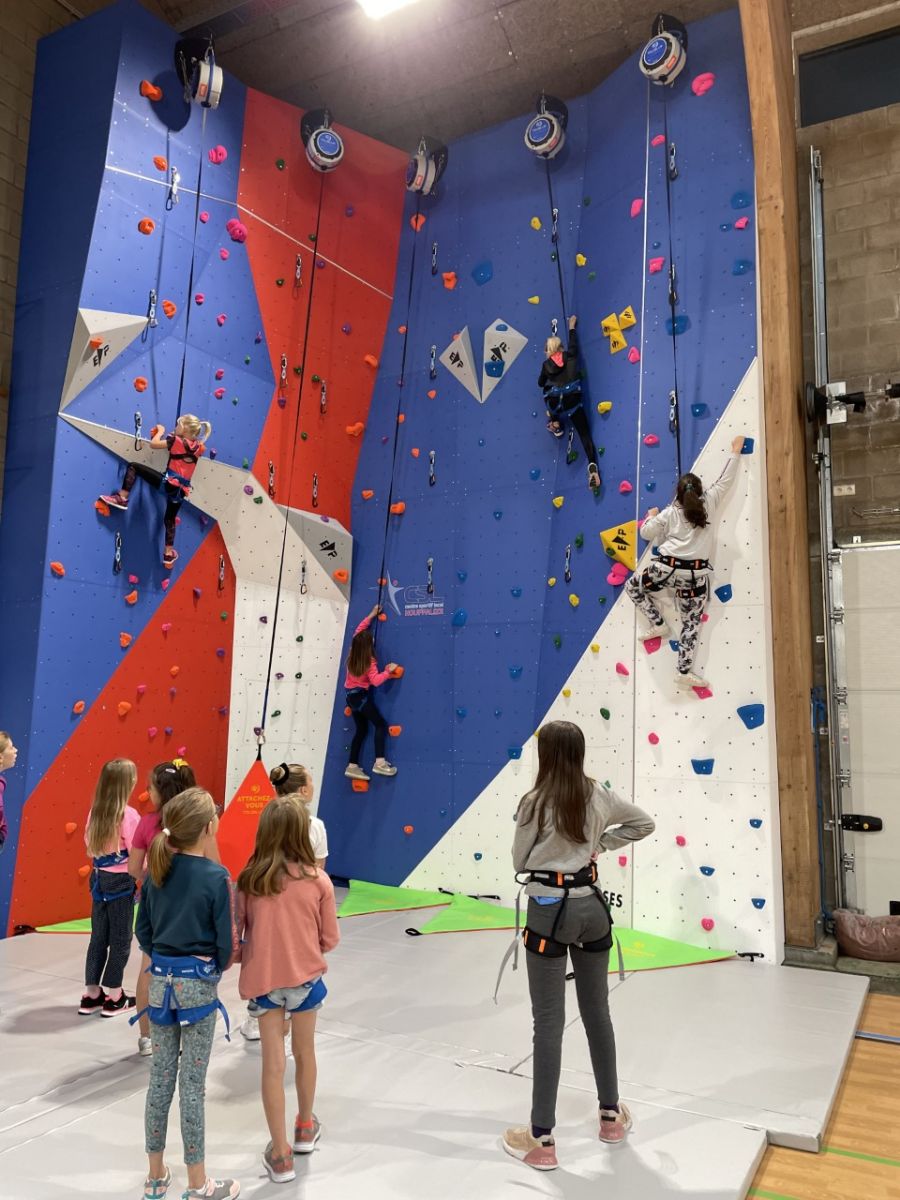 Athlétisme / Escalade + NERF - Stages enfants Houffalize été - Sport ...